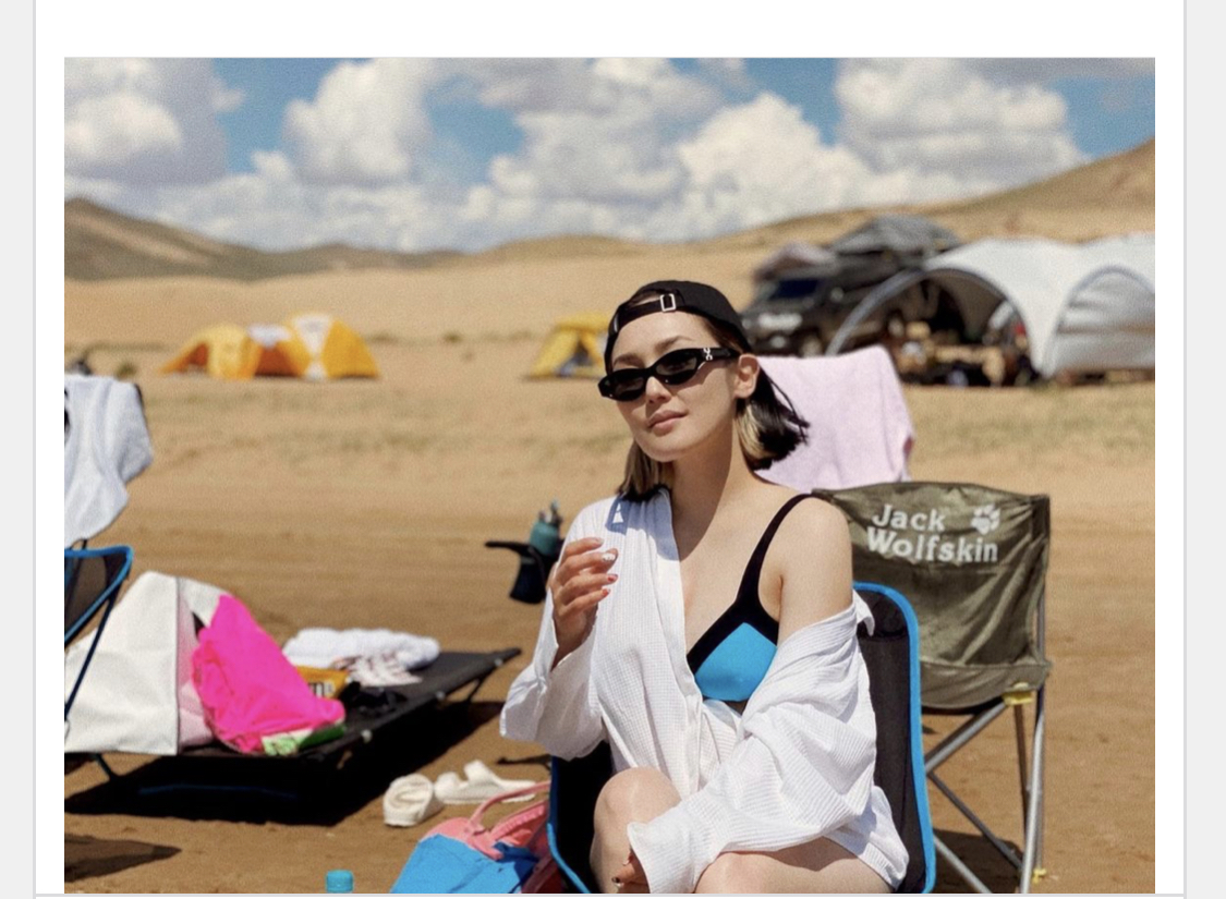 Улаагчны хар нуураар гоёсон дуучин Г Анхмаа ТАС МН