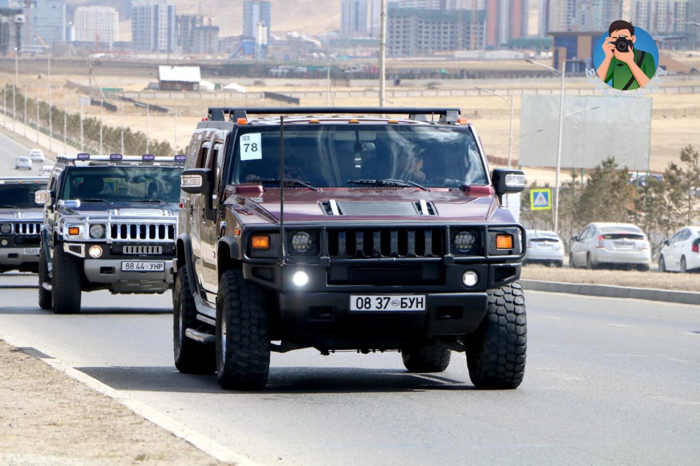 Hummer H2 brothers Mongolia club-ийн залуусын парад – ТАС.МН