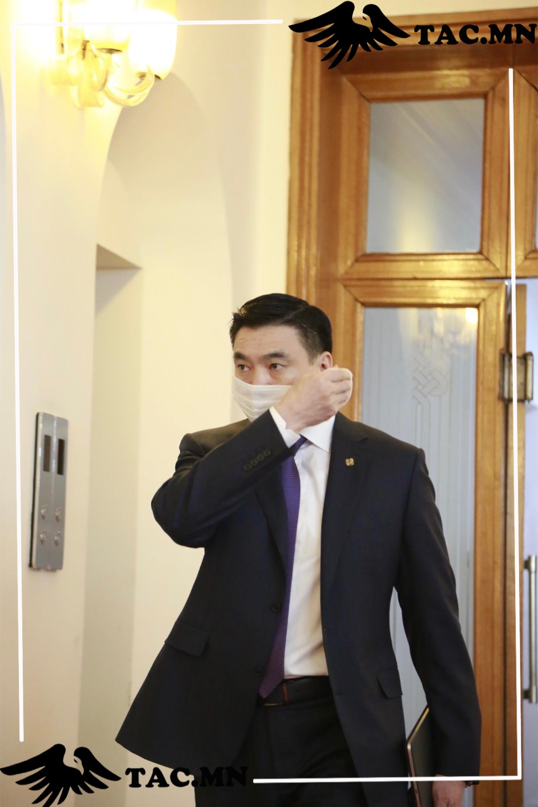 Ам ажил нь зөрдөг Шадар сайд С Амарсайхан манай дуранд ТАС МН