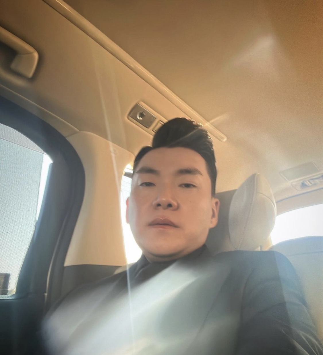 Д Болд Яг одоог хүртэл би эмэгтэй хүнийг хайрлаж эмэгтэй хүнийг харахаар сэрэл мэдрэмж минь