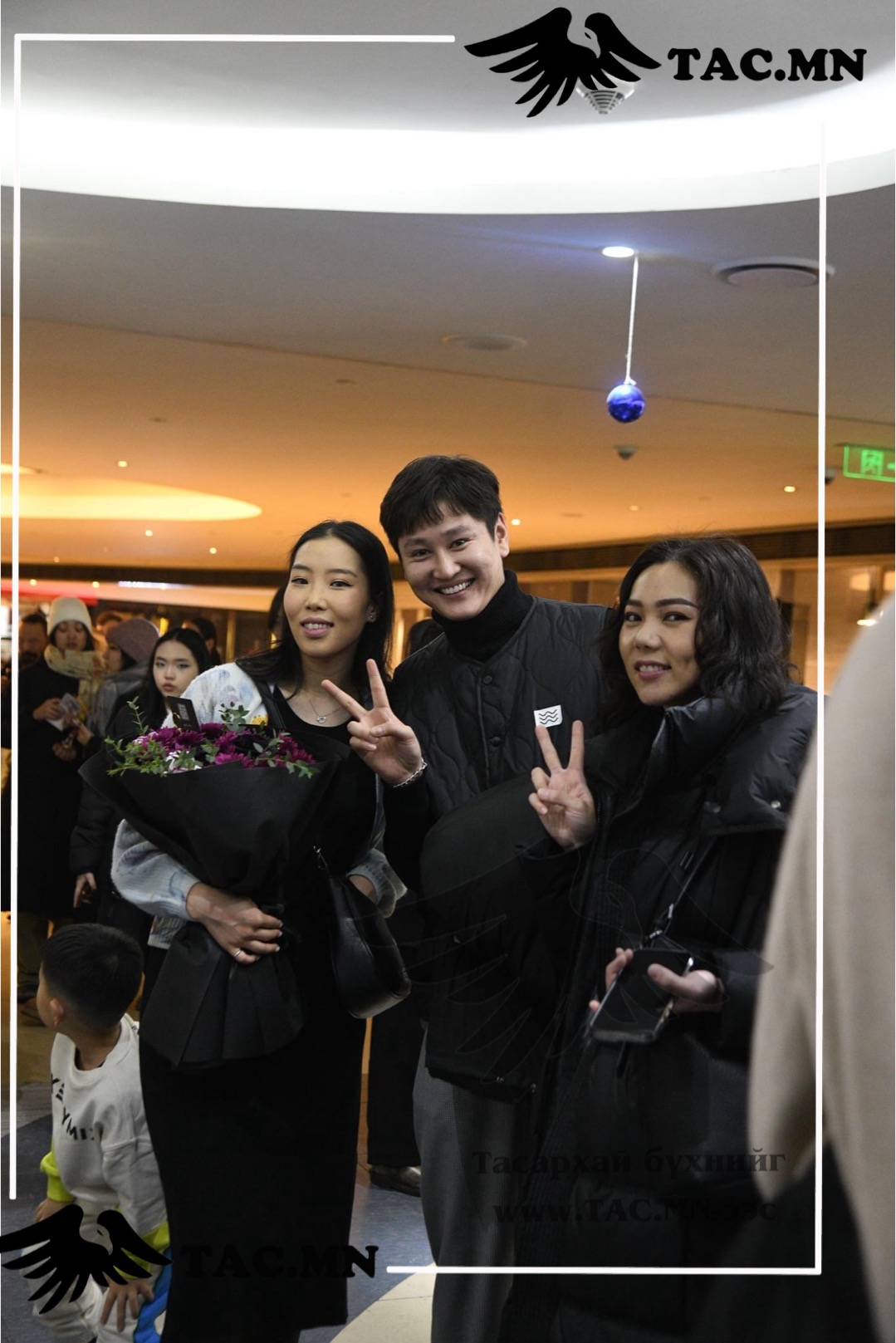 Энэ цагийн хөөрхөн хос урлагийг базаж байна ТАС МН