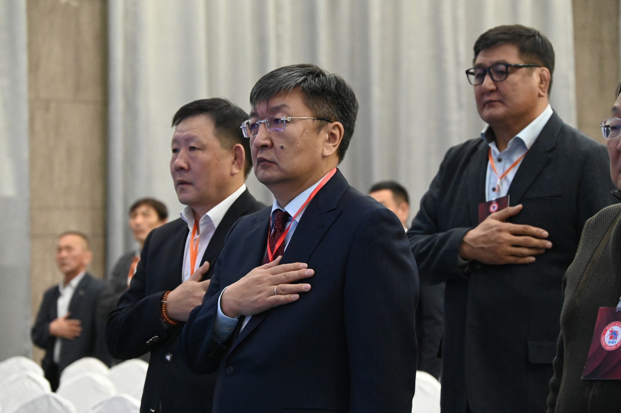 Монголын Чөлөөт Бөхийн Холбооны Ерөнхийлөгчөөр Я Содбаатар улиран сонгогдлоо ТАС МН